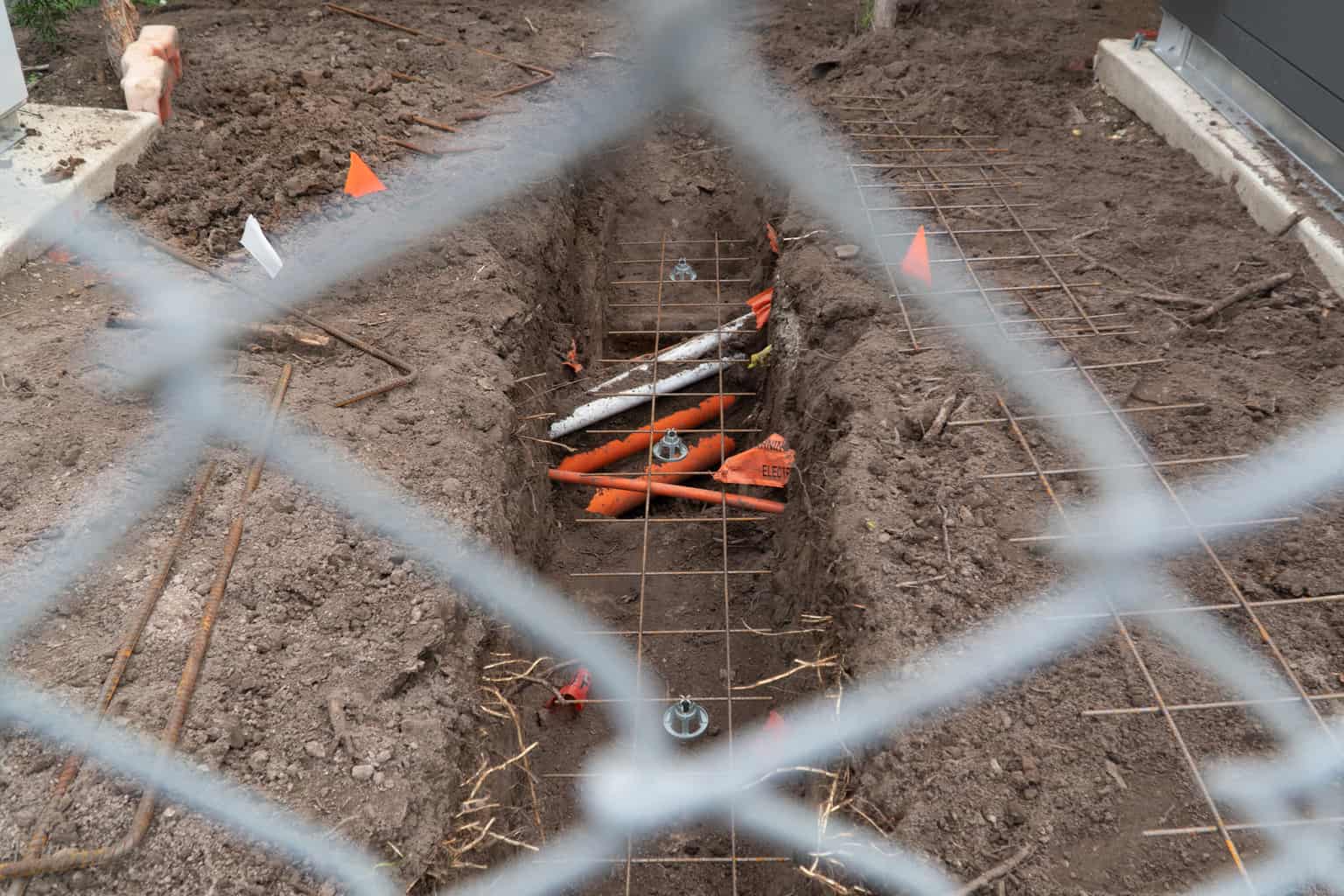 Getting distracted from safety – SafetyAtWorkBlog